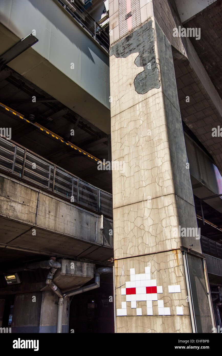 Graffiti art japan shibuya tokyo hi-res stock photography and images ...