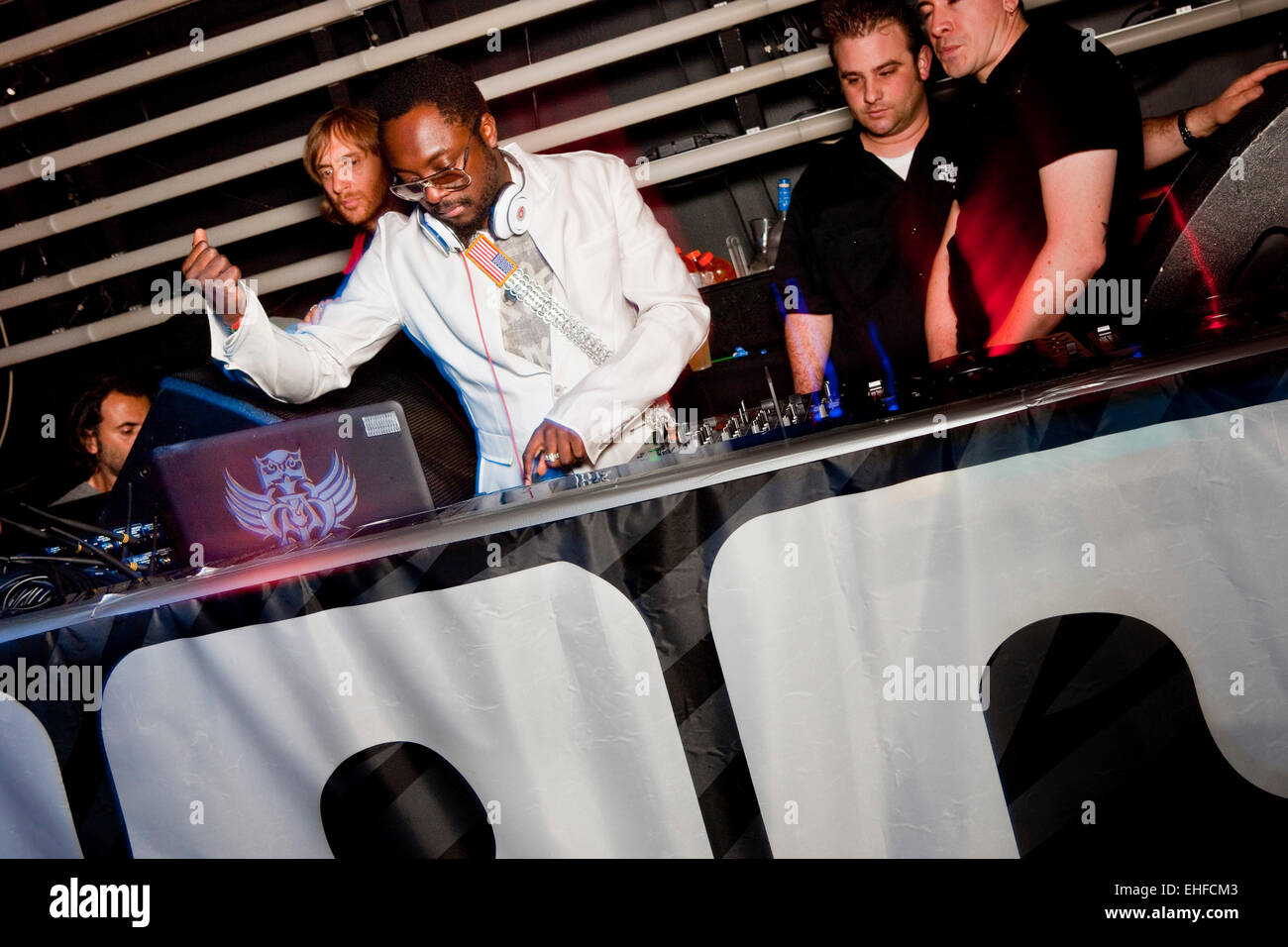 Will i am hi-res stock photography and images - Alamy