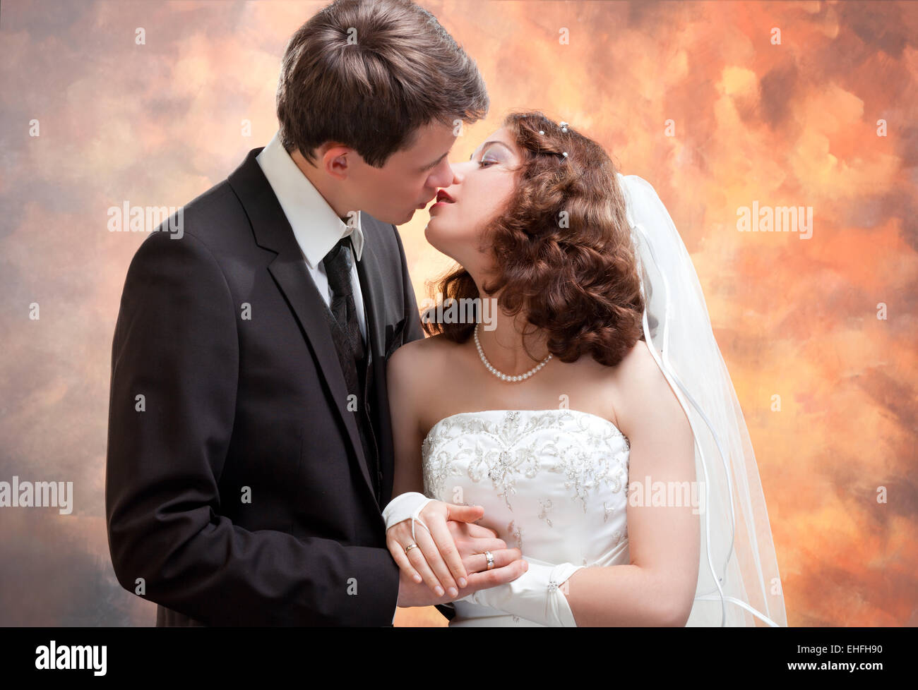 Beautiful wedding couple Stock Photo - Alamy