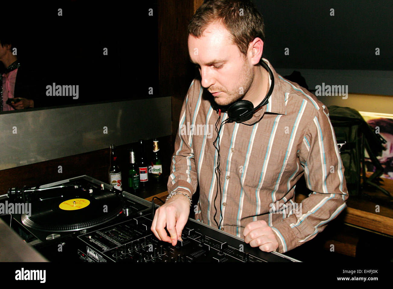 Human zoo hi-res stock photography and images - Alamy