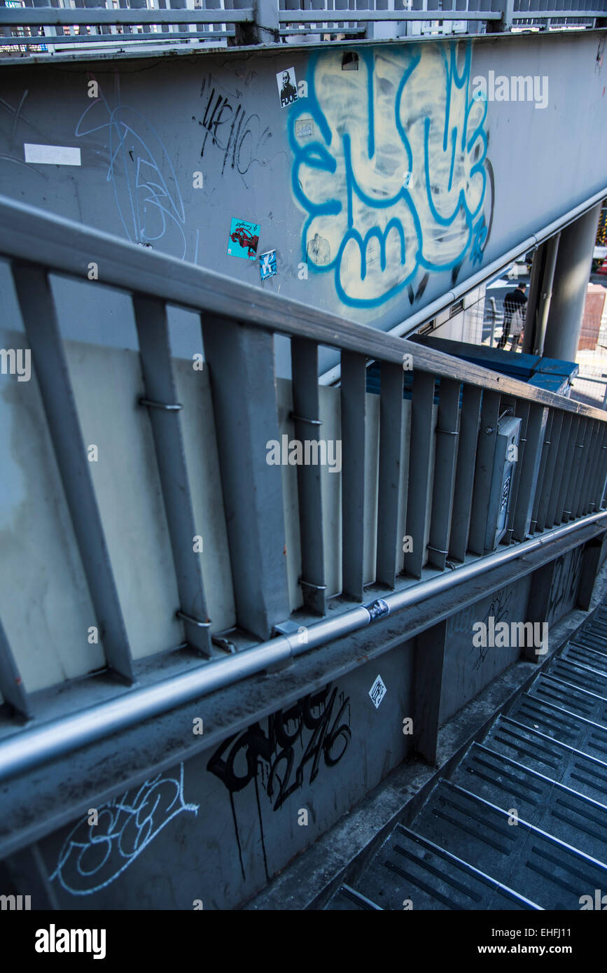 Graffiti art japan shibuya tokyo hi-res stock photography and images ...