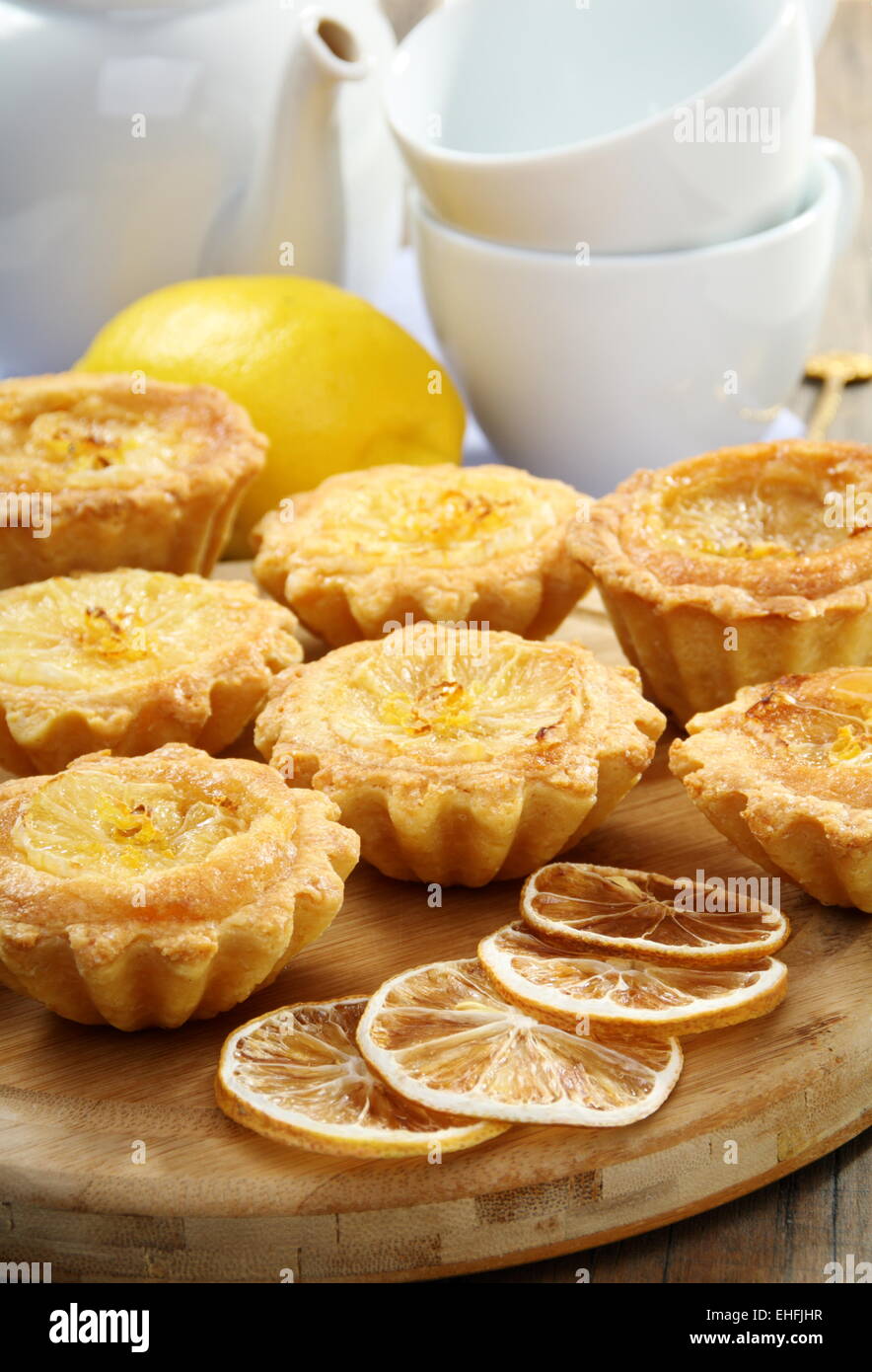 Lemon filling hi-res stock photography and images - Alamy