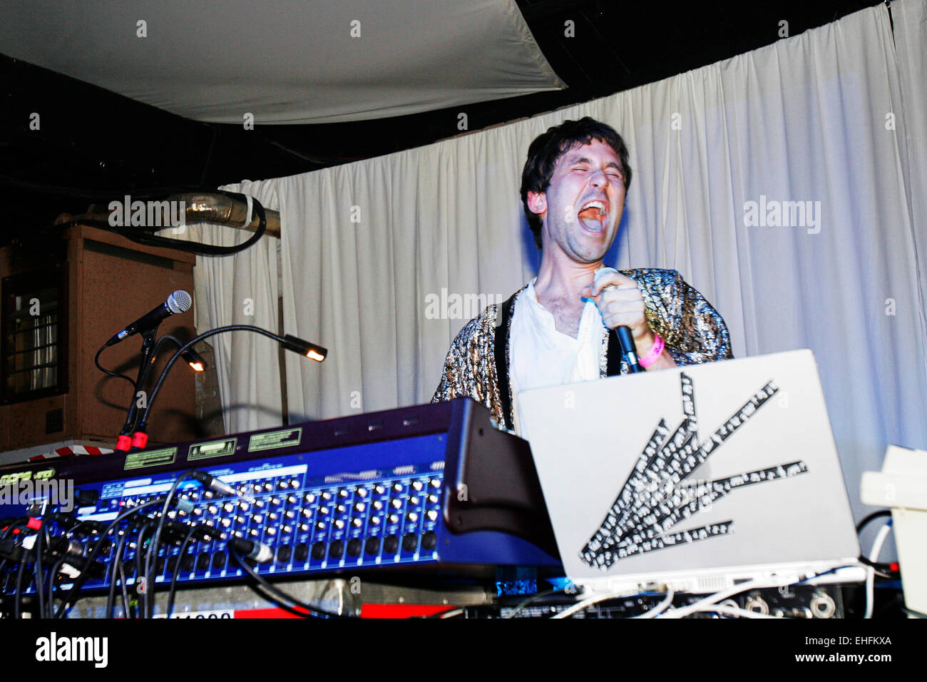 Jamie lidell hi-res stock photography and images - Alamy