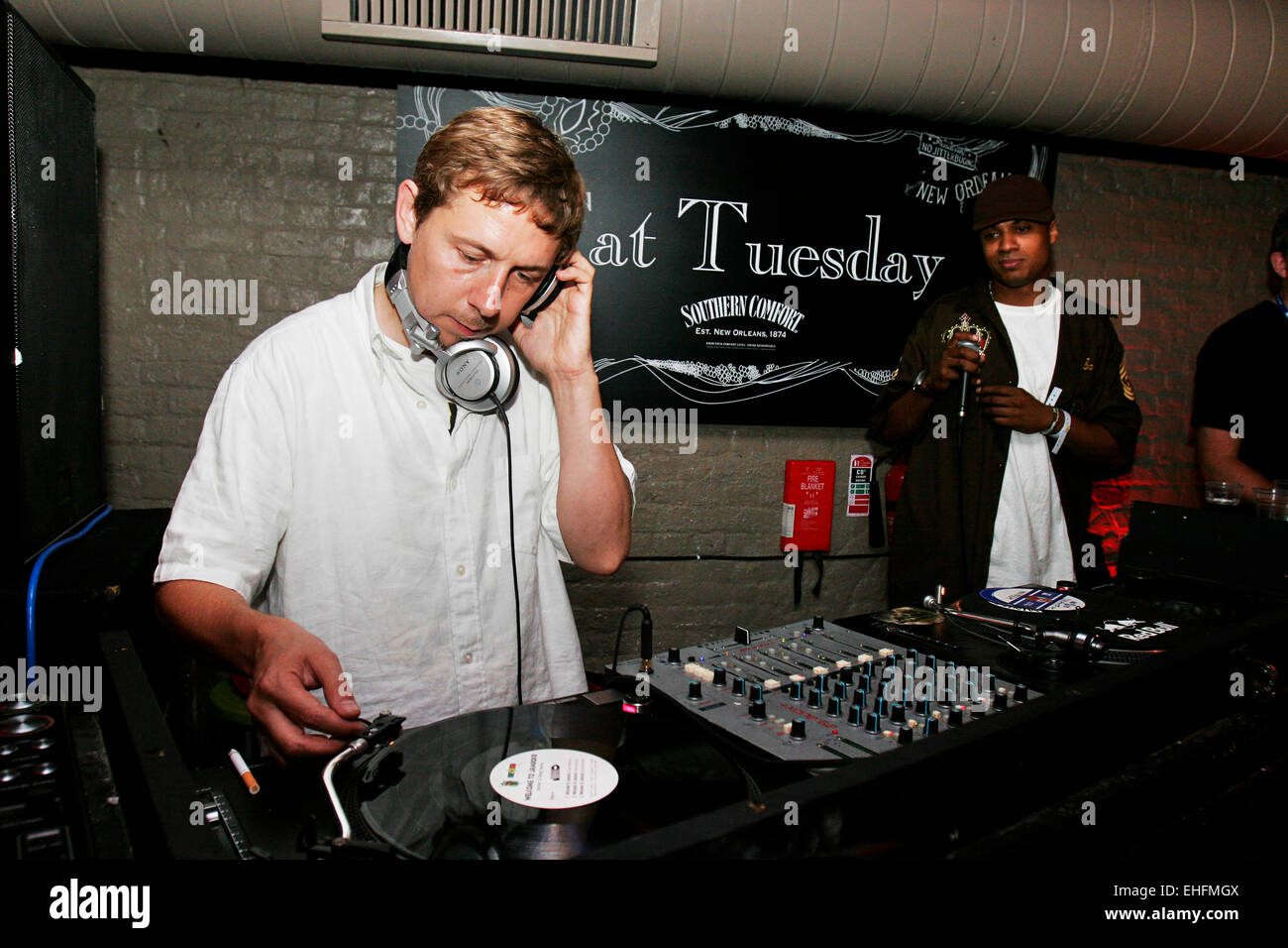 Fat men clubs hi-res stock photography and images - Alamy