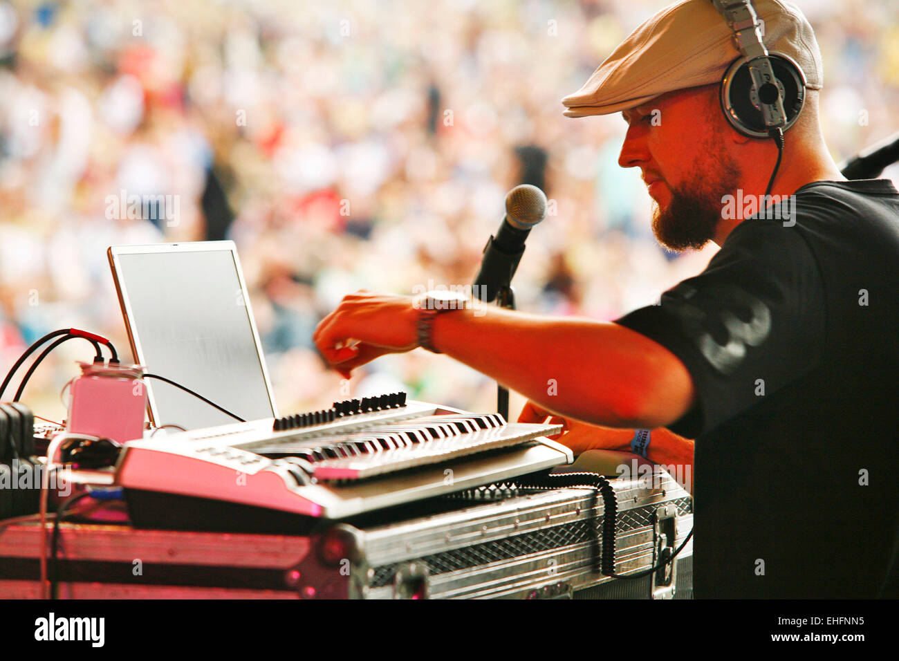 Big tom music hi-res stock photography and images - Alamy