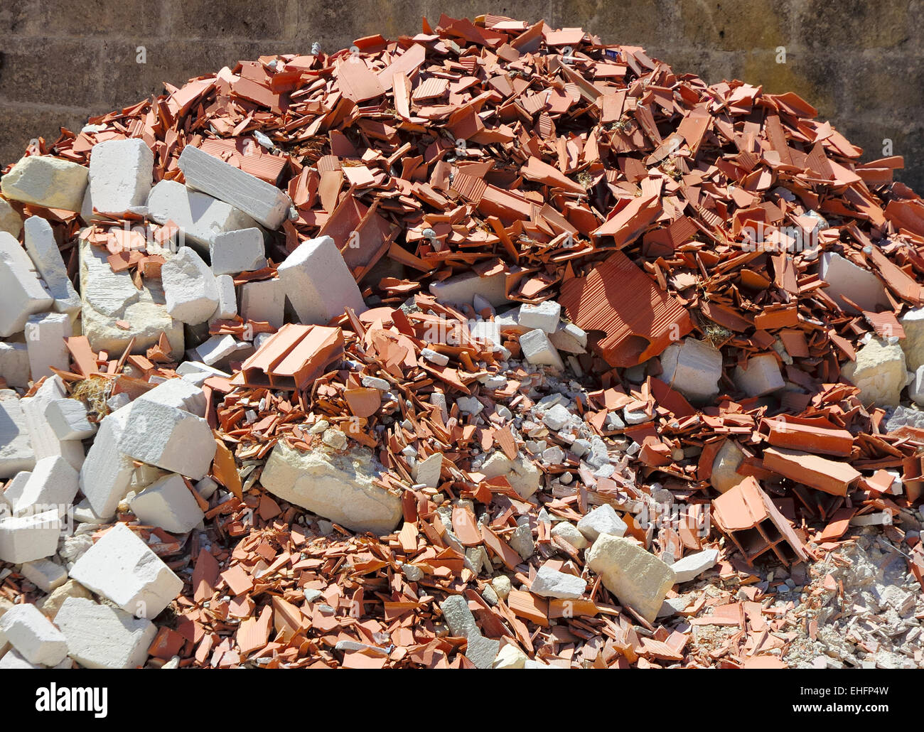 Construction site rubble hi-res stock photography and images - Alamy