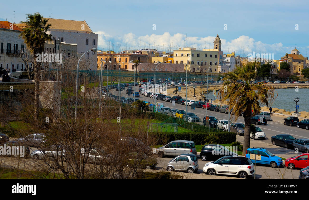City skyline bari italy hi-res stock photography and images - Alamy