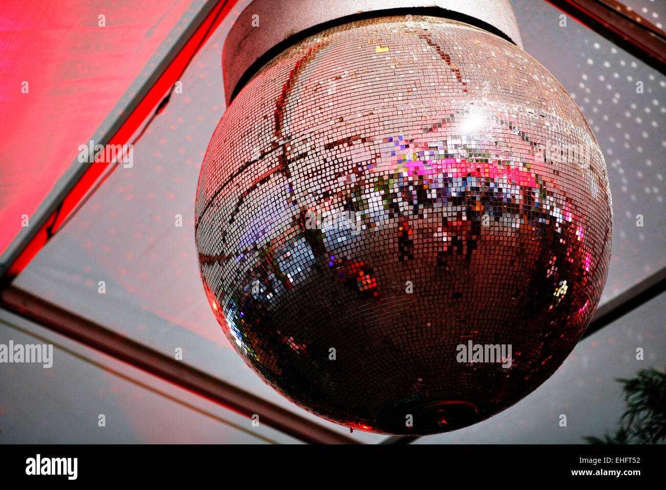 Cross ball hi-res stock photography and images - Alamy