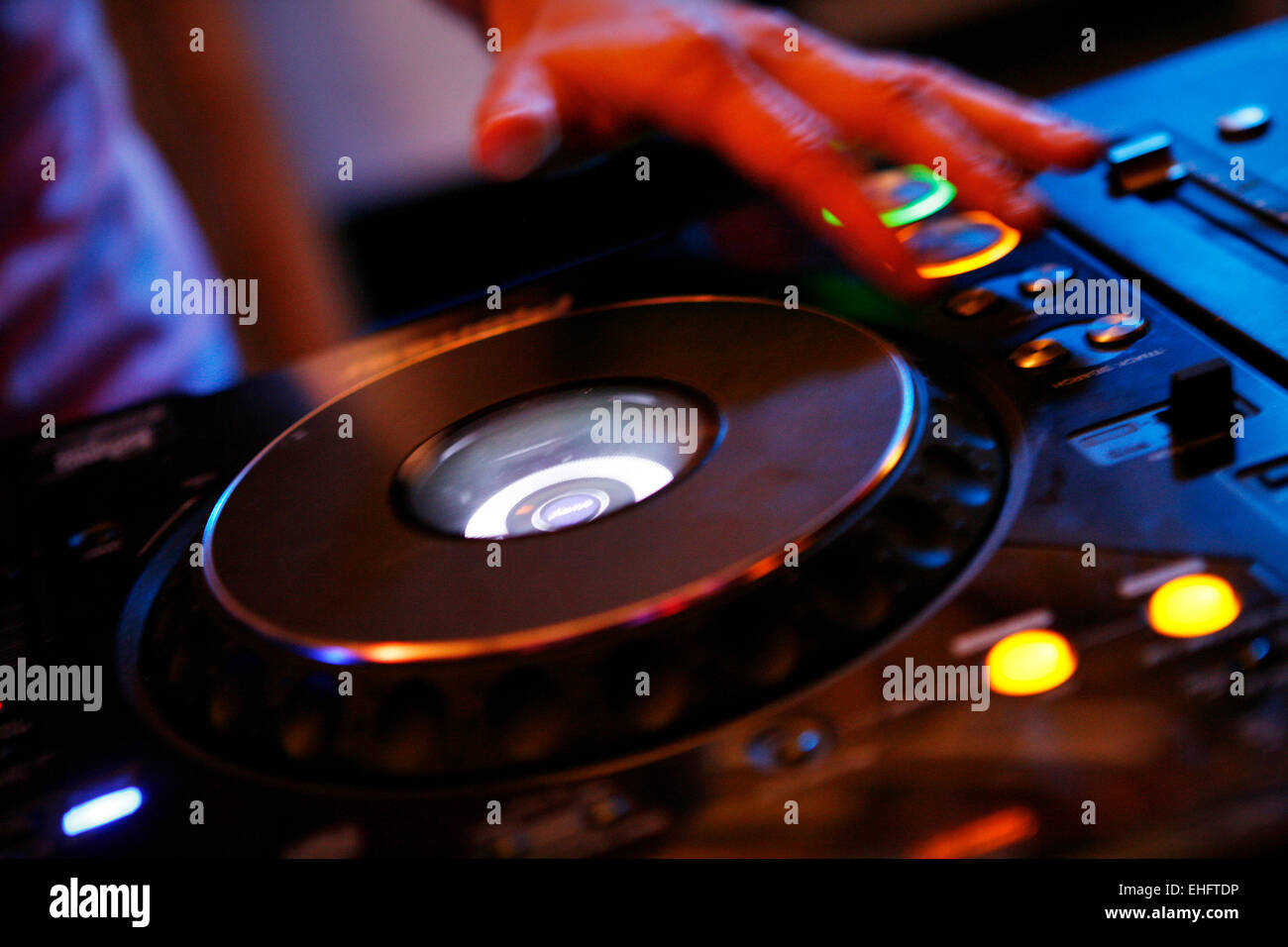 Decks hi-res stock photography and images - Alamy