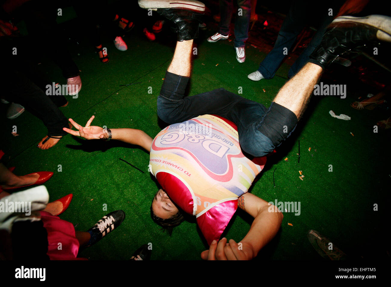 Guy dancing on the floor at TDK Cross Central Festival 2007 at Canvas ...