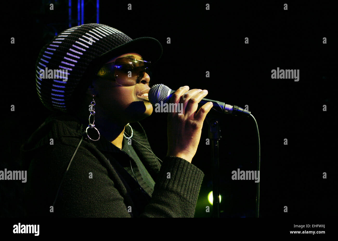 Caron wheeler hi-res stock photography and images - Alamy