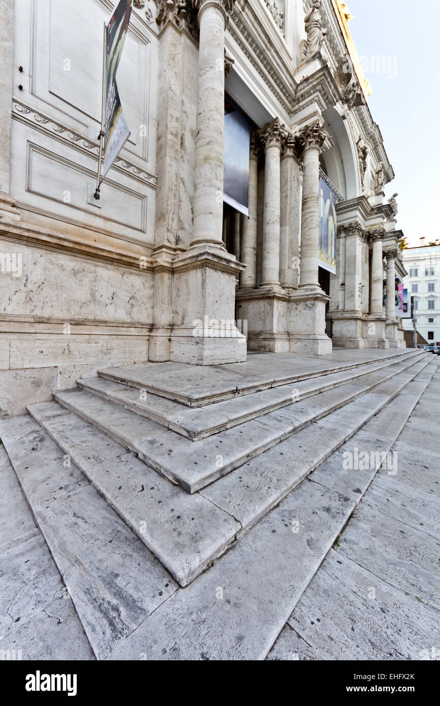 Marble stairs hi-res stock photography and images - Alamy