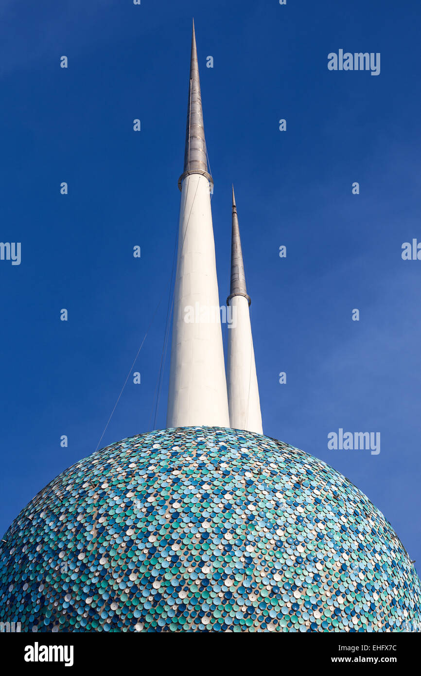 The famous Kuwait Towers in Kuwait City, Middle East Stock Photo - Alamy