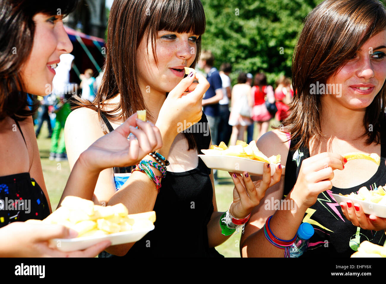 Underage festival hi-res stock photography and images - Alamy