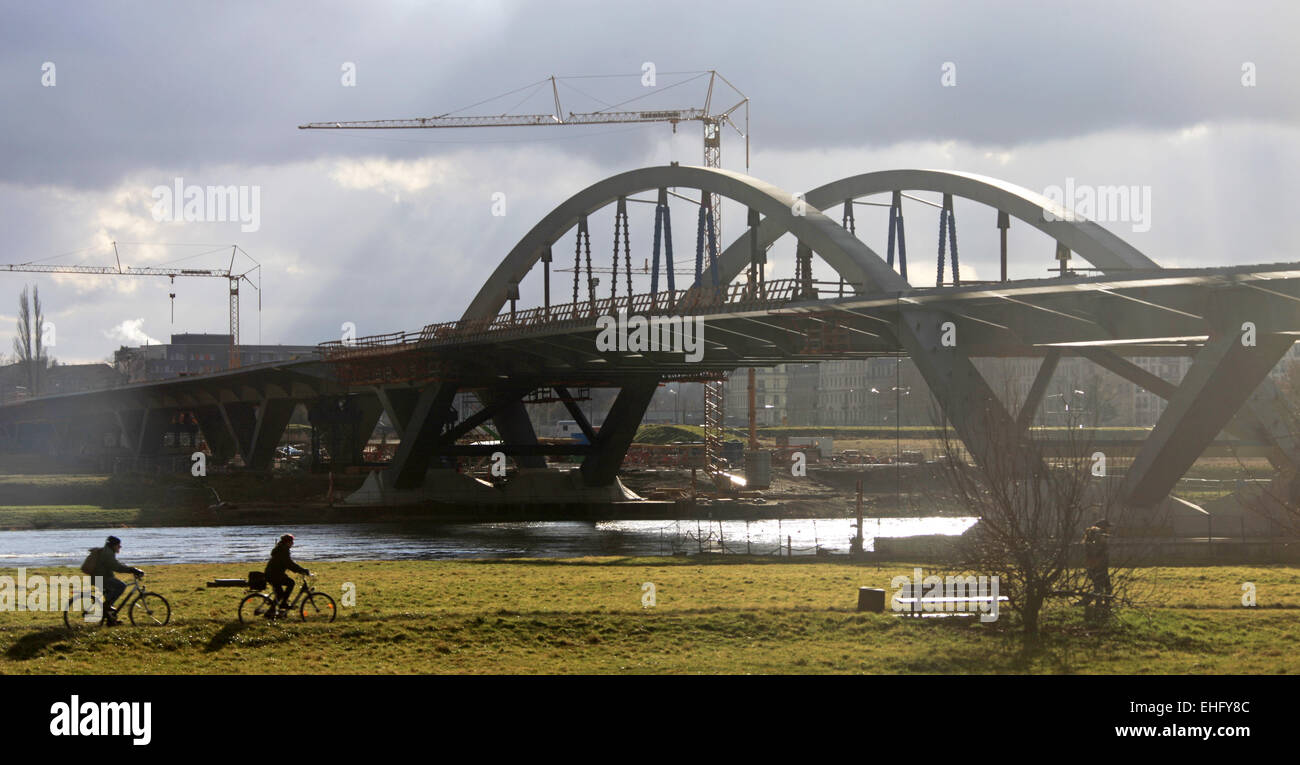 DRESDEN - WALDSCHLOESSCHEN BRIDGE Stock Photo - Alamy