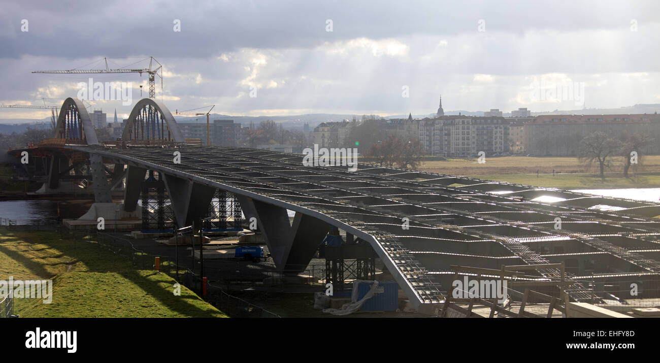 DRESDEN - WALDSCHLOESSCHEN BRIDGE Stock Photo - Alamy