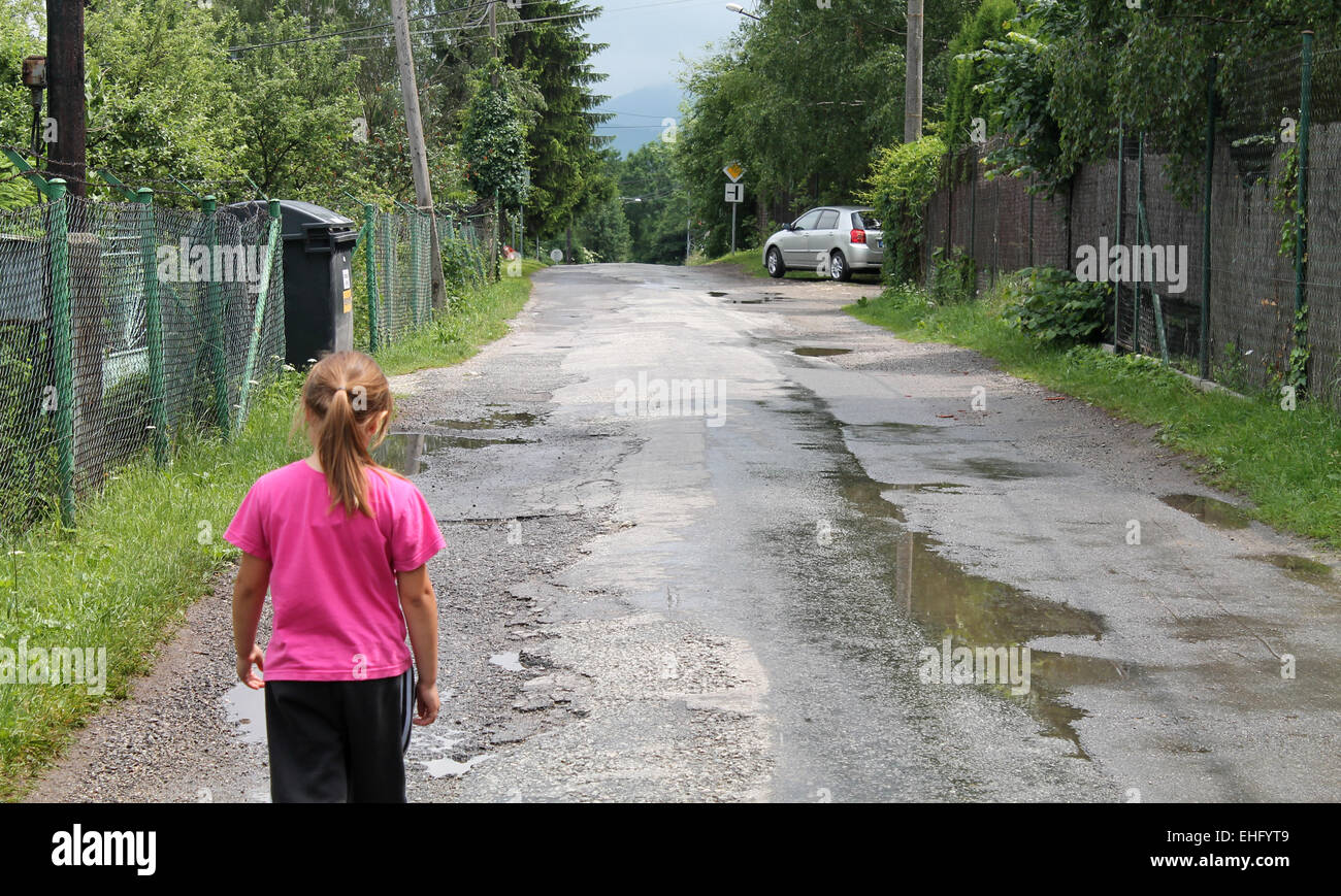 Little girl in rural area Stock Photo - Alamy