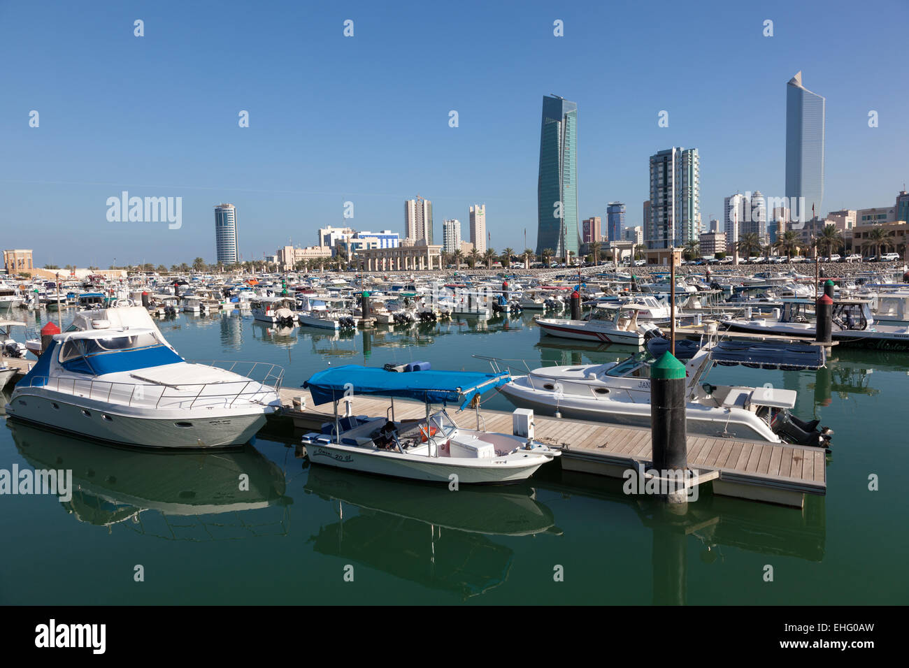 Kuwait marina hi-res stock photography and images - Alamy