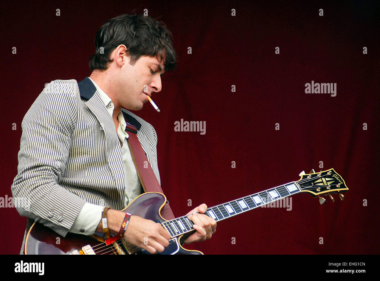Mark ronson hi-res stock photography and images - Alamy