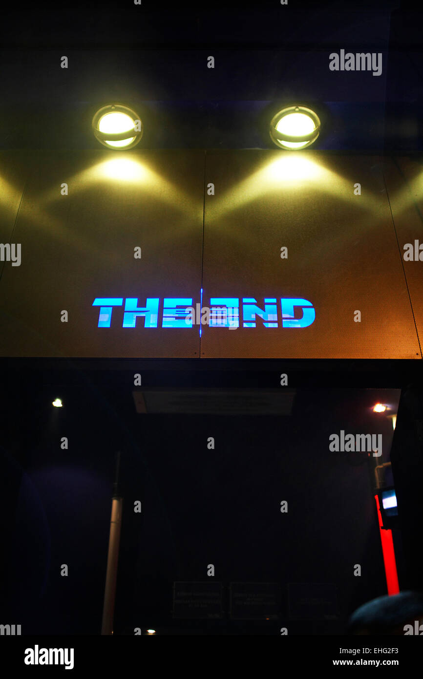 Closing party hi-res stock photography and images - Alamy