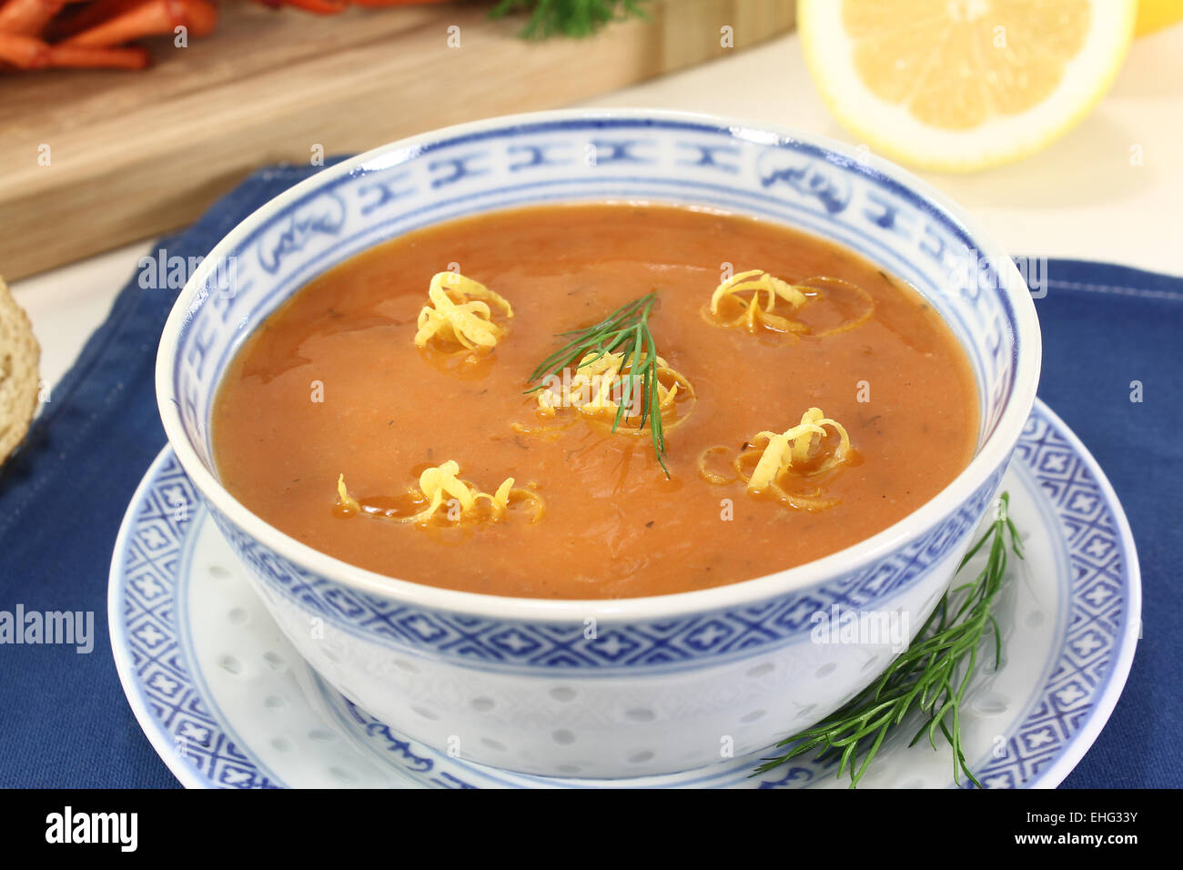 Bisque crab hi-res stock photography and images - Alamy