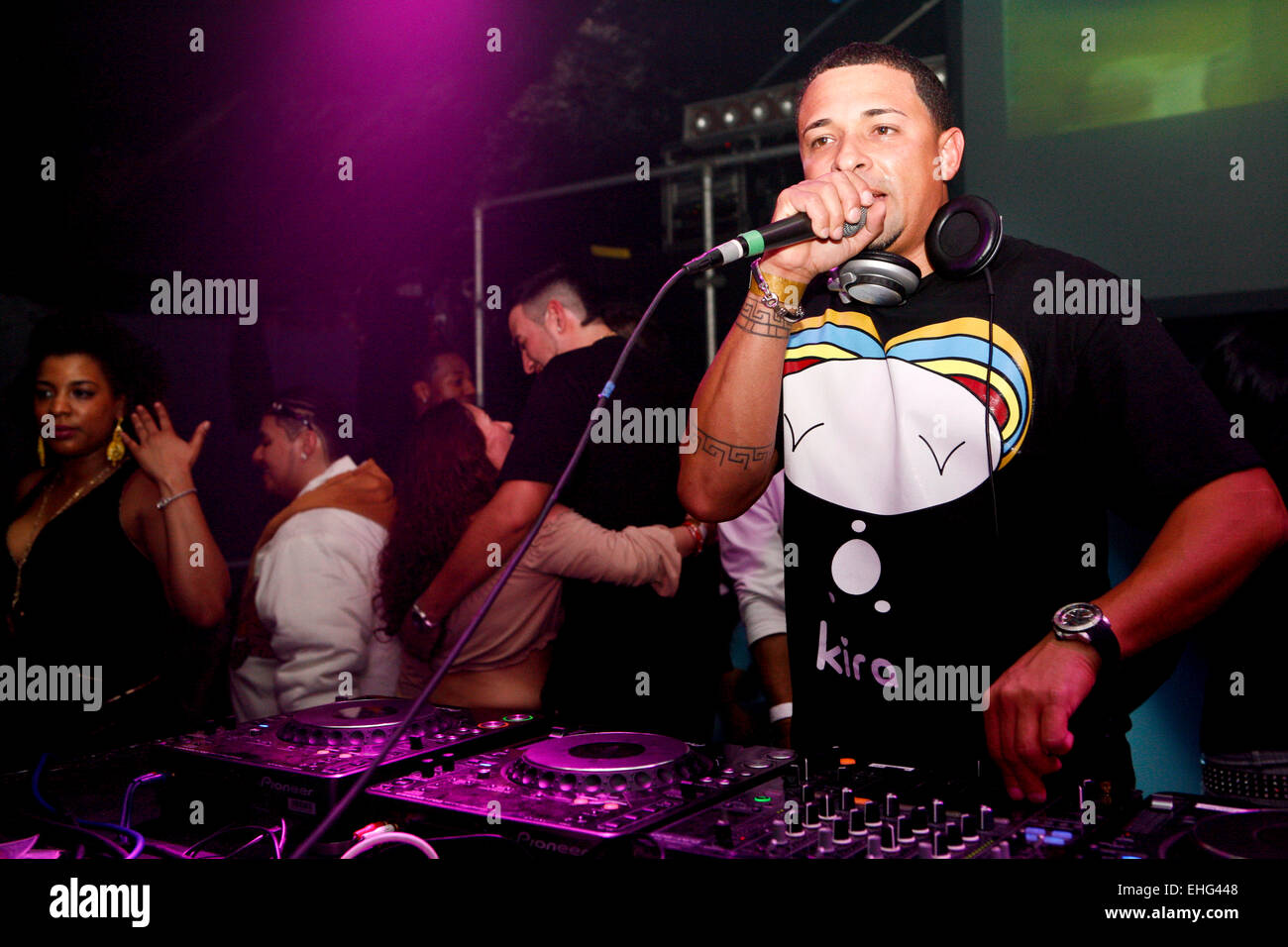 Bomba puerto rico hi-res stock photography and images - Alamy