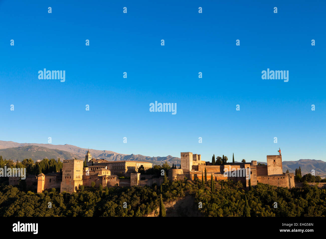 Famous Alhambra Royal Palace (UNESCO heritage) from the view point in ...