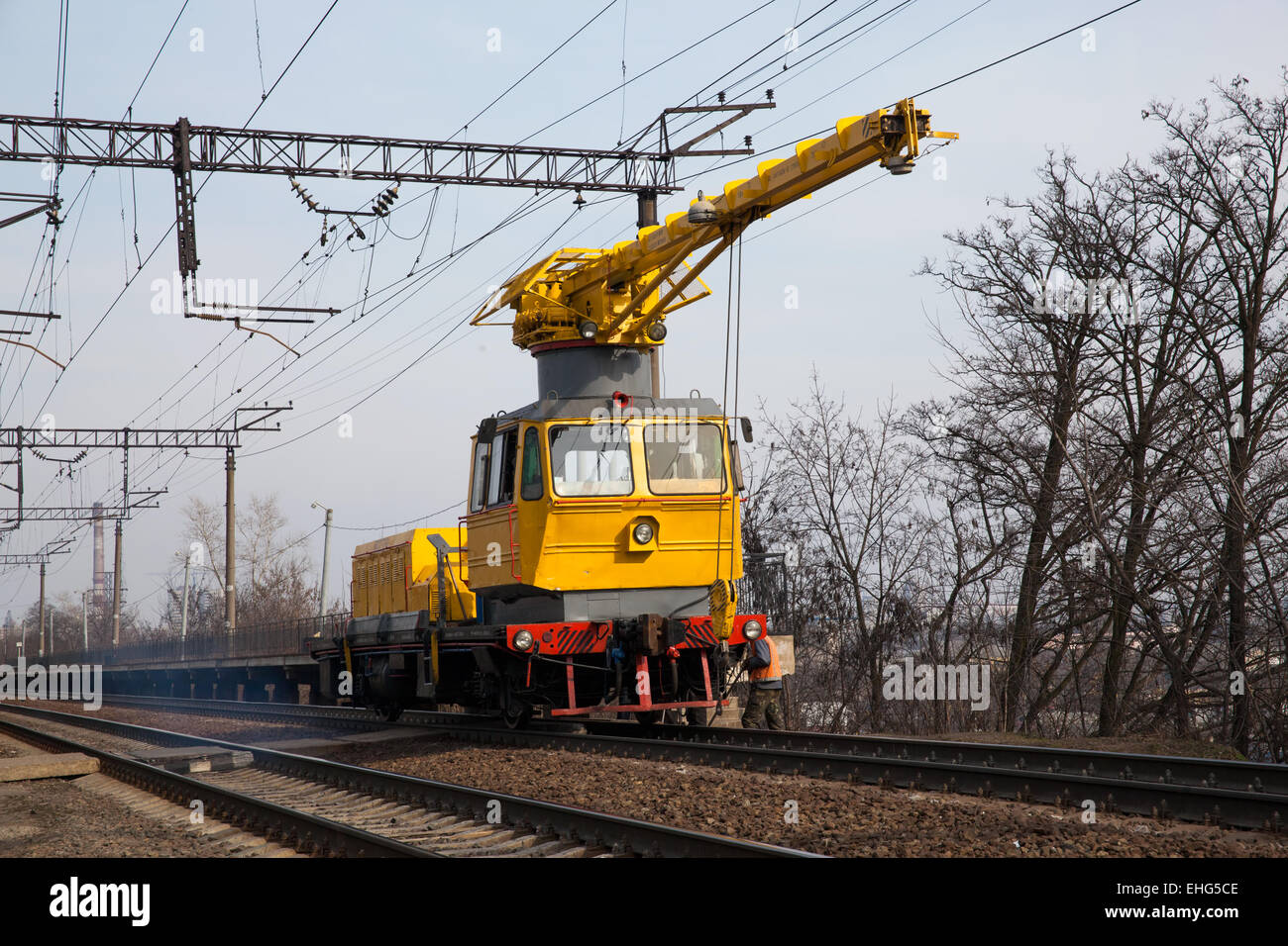 Crane rail track hi-res stock photography and images - Alamy