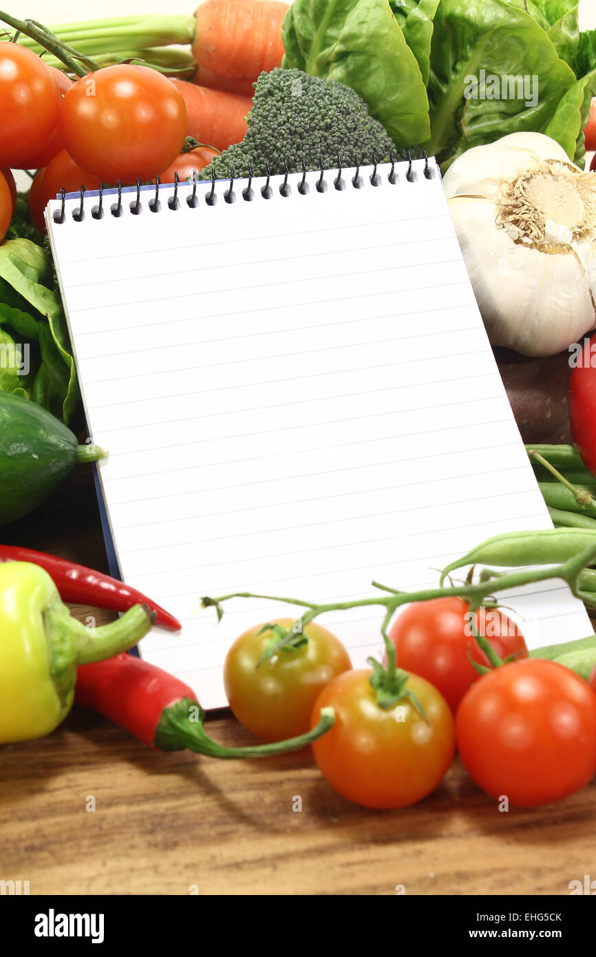 shopping list with vegetables Stock Photo - Alamy