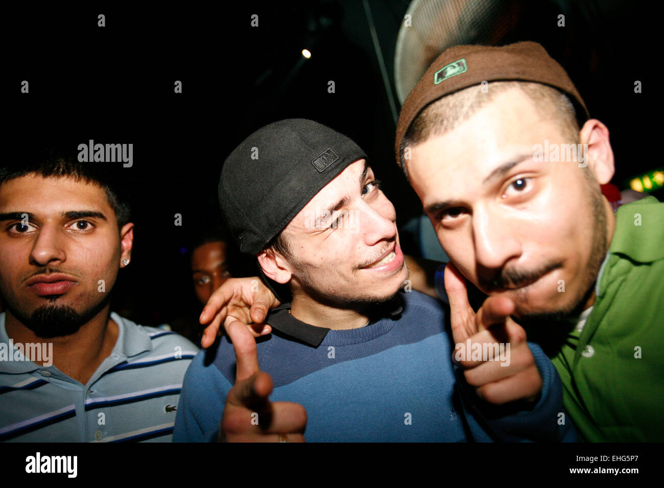 Nightclubbers hi-res stock photography and images - Alamy