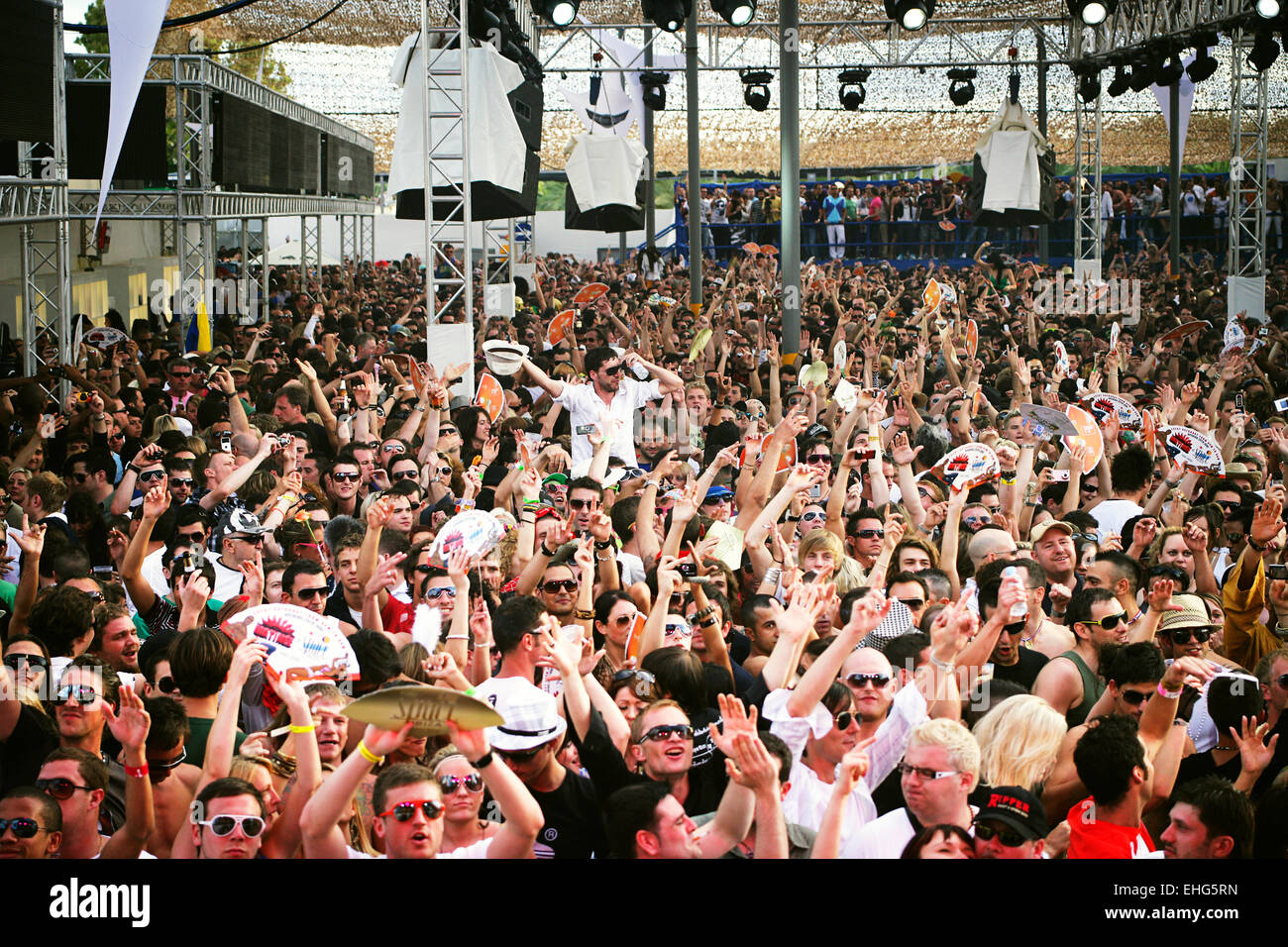 Wide shot of crowd at Space Opening Party in Ibiza 2008 Stock Photo - Alamy