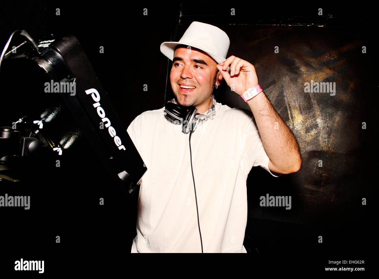 Reggaetón cuba hi-res stock photography and images - Alamy