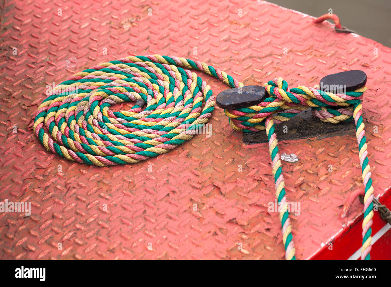 Rope warp ropes warps hi-res stock photography and images - Alamy