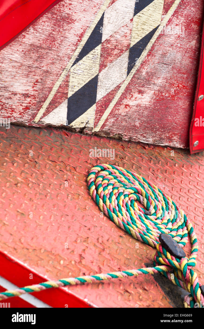 Rope warp ropes warps hi-res stock photography and images - Alamy