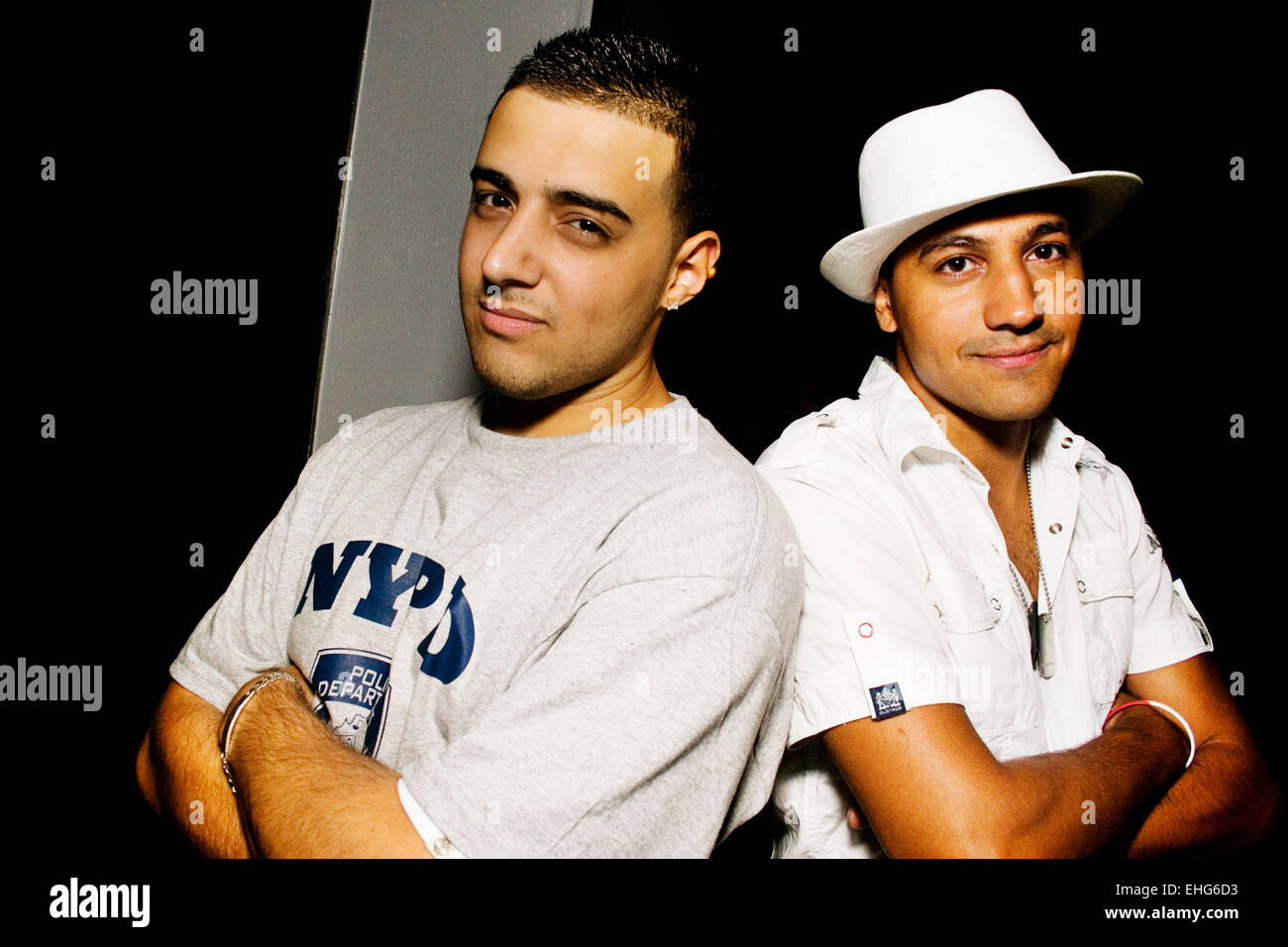 Two dudes hi-res stock photography and images - Alamy