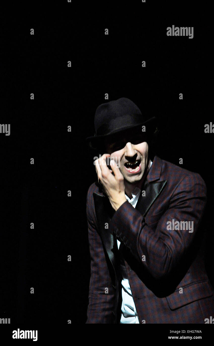 Maximo park on stage hi-res stock photography and images - Alamy