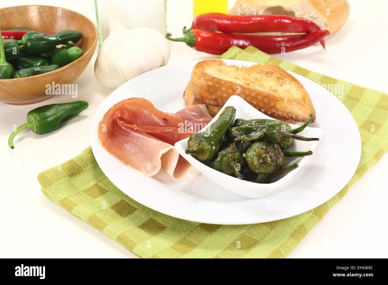 Pimientos baby hi-res stock photography and images - Alamy