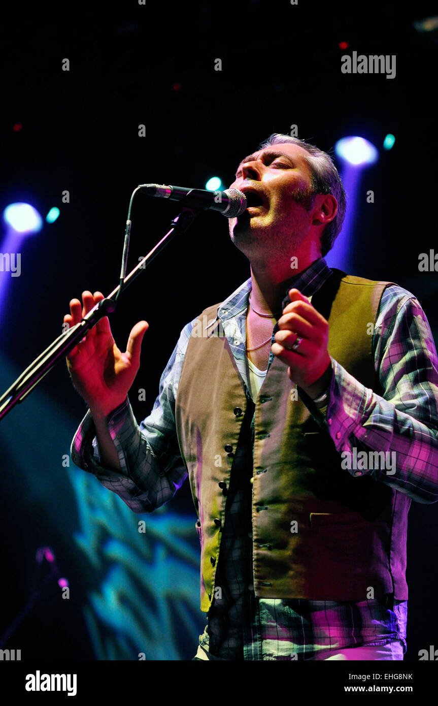 Tindersticks hi-res stock photography and images - Alamy