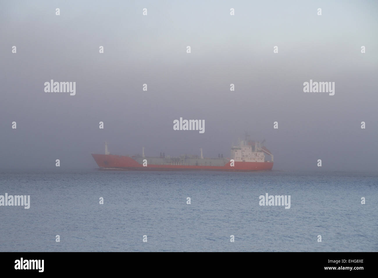 Red freighter hi-res stock photography and images - Alamy