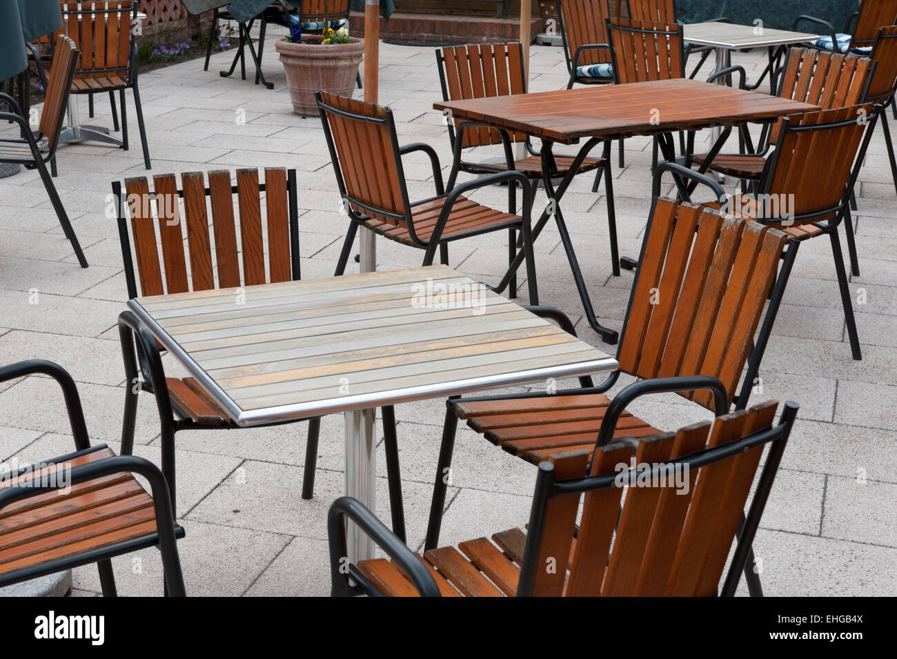 Empty tables with chairs Stock Photo - Alamy