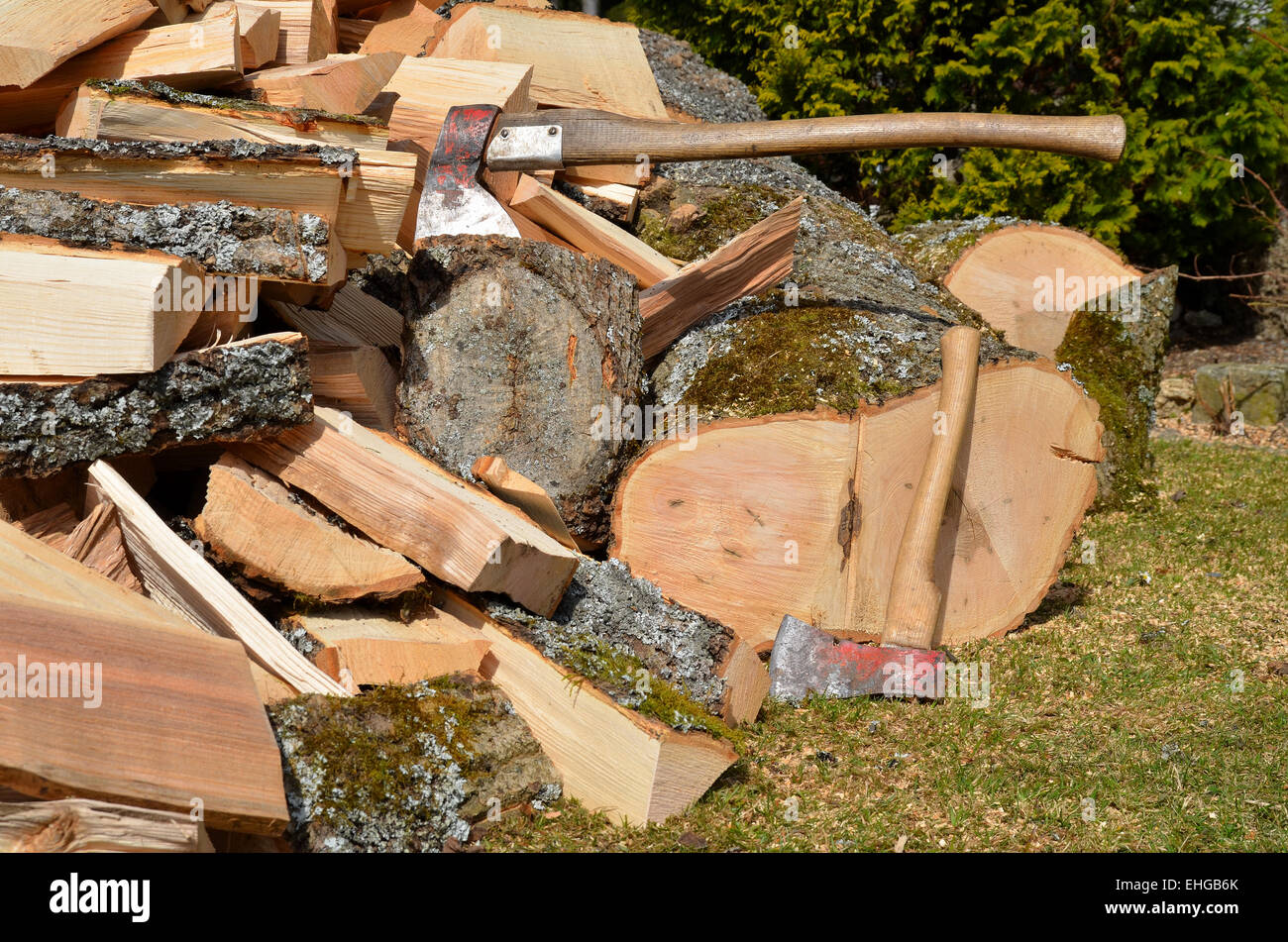 Wooden hardwood firewood Stock Photo - Alamy