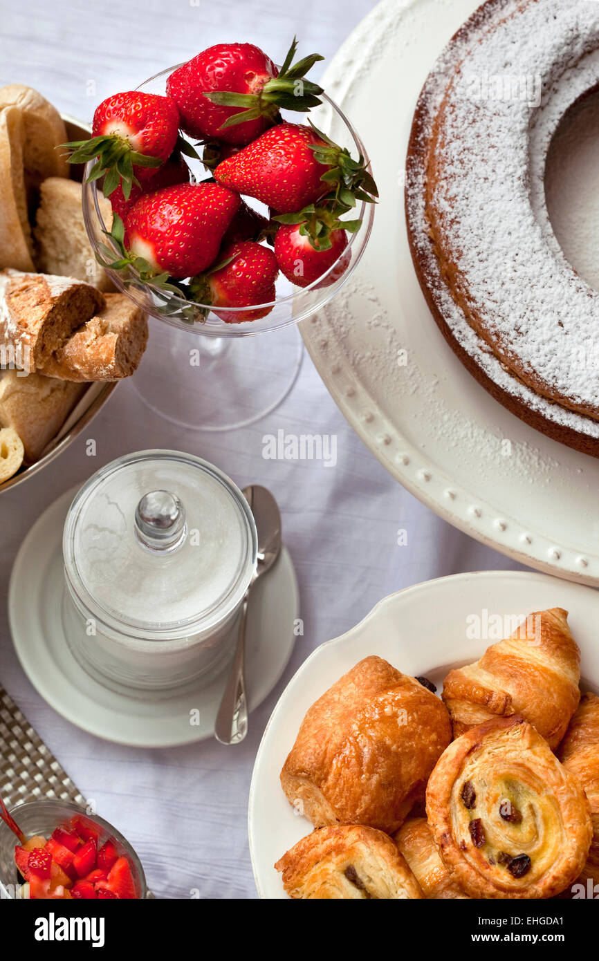 Luxury breakfast set hi-res stock photography and images - Alamy