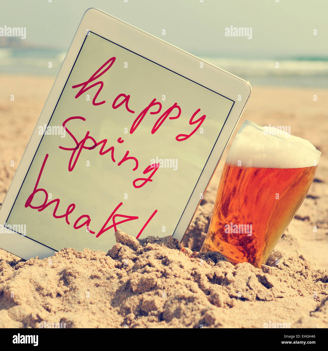 Glass of bear hi-res stock photography and images - Alamy