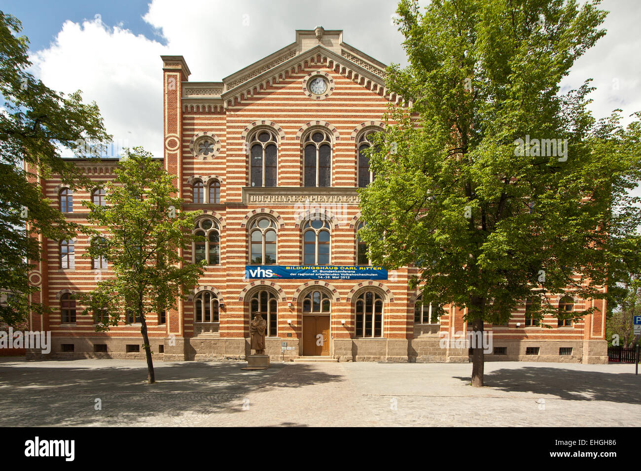 Shool hi-res stock photography and images - Alamy