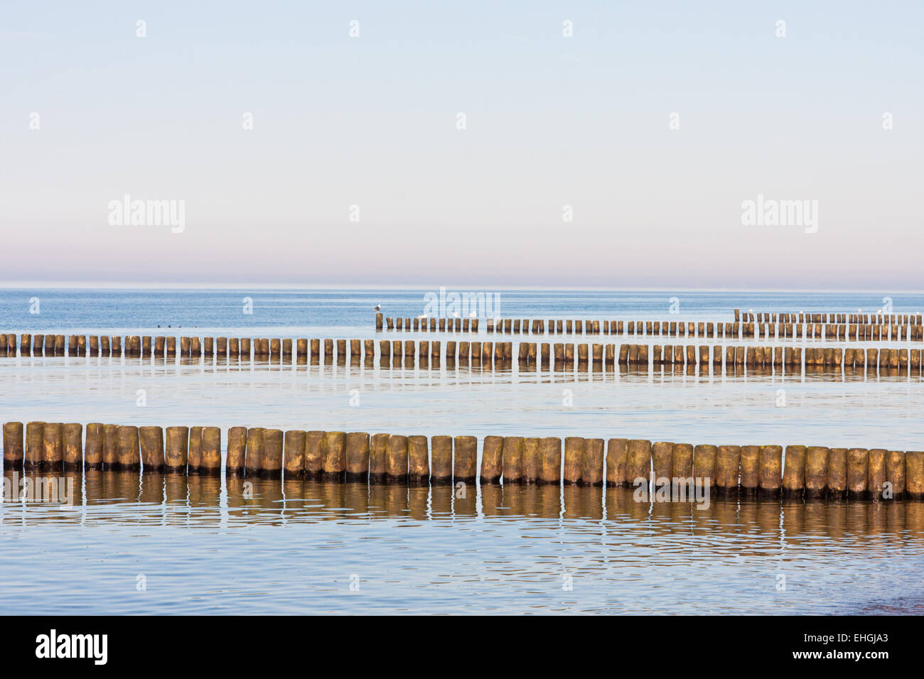 Sea groins hi-res stock photography and images - Alamy