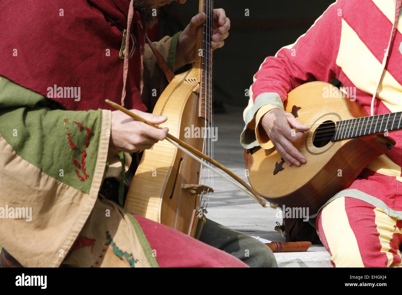 Juggler medieval hi-res stock photography and images - Alamy