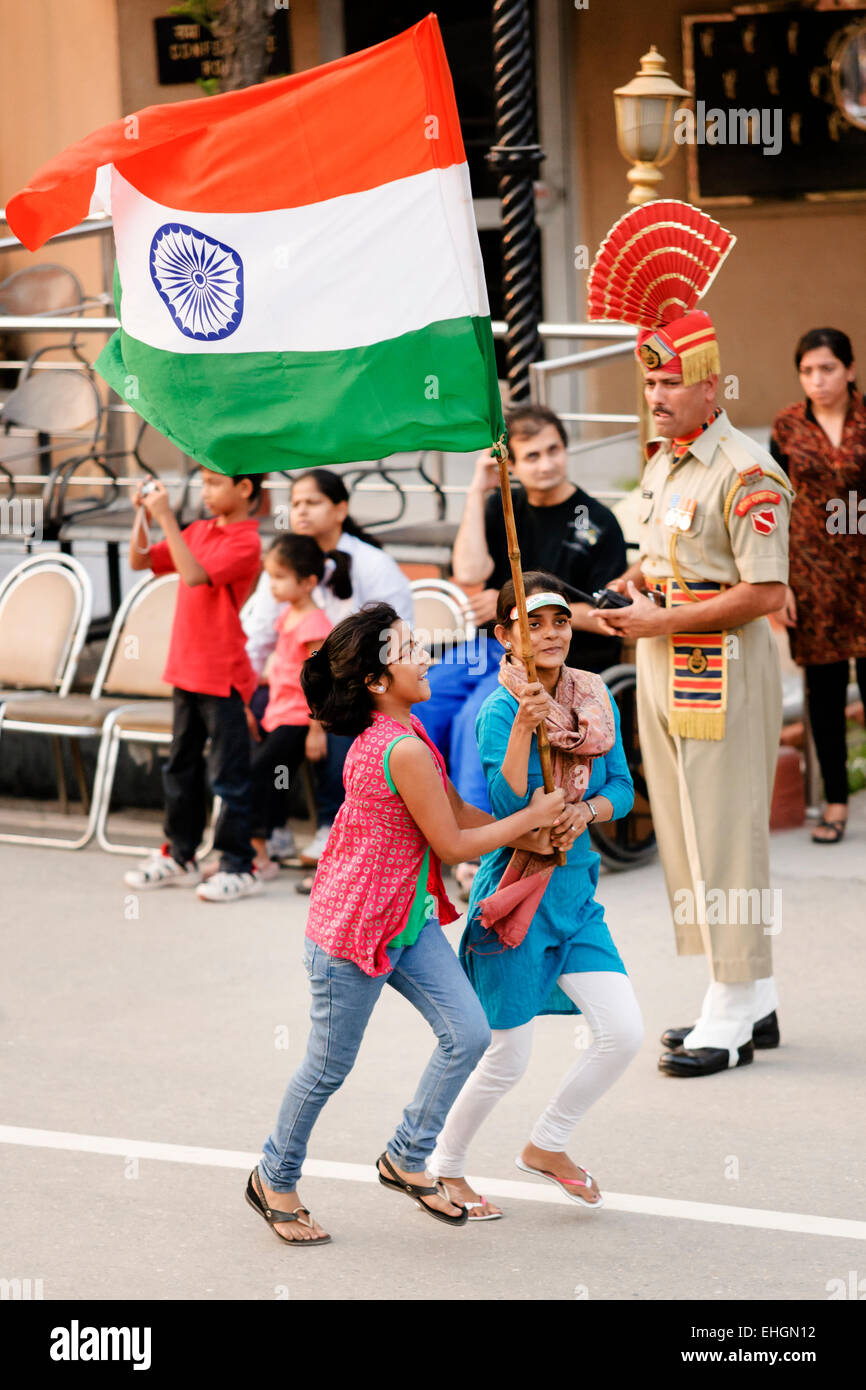 India pakistan border hi-res stock photography and images - Alamy