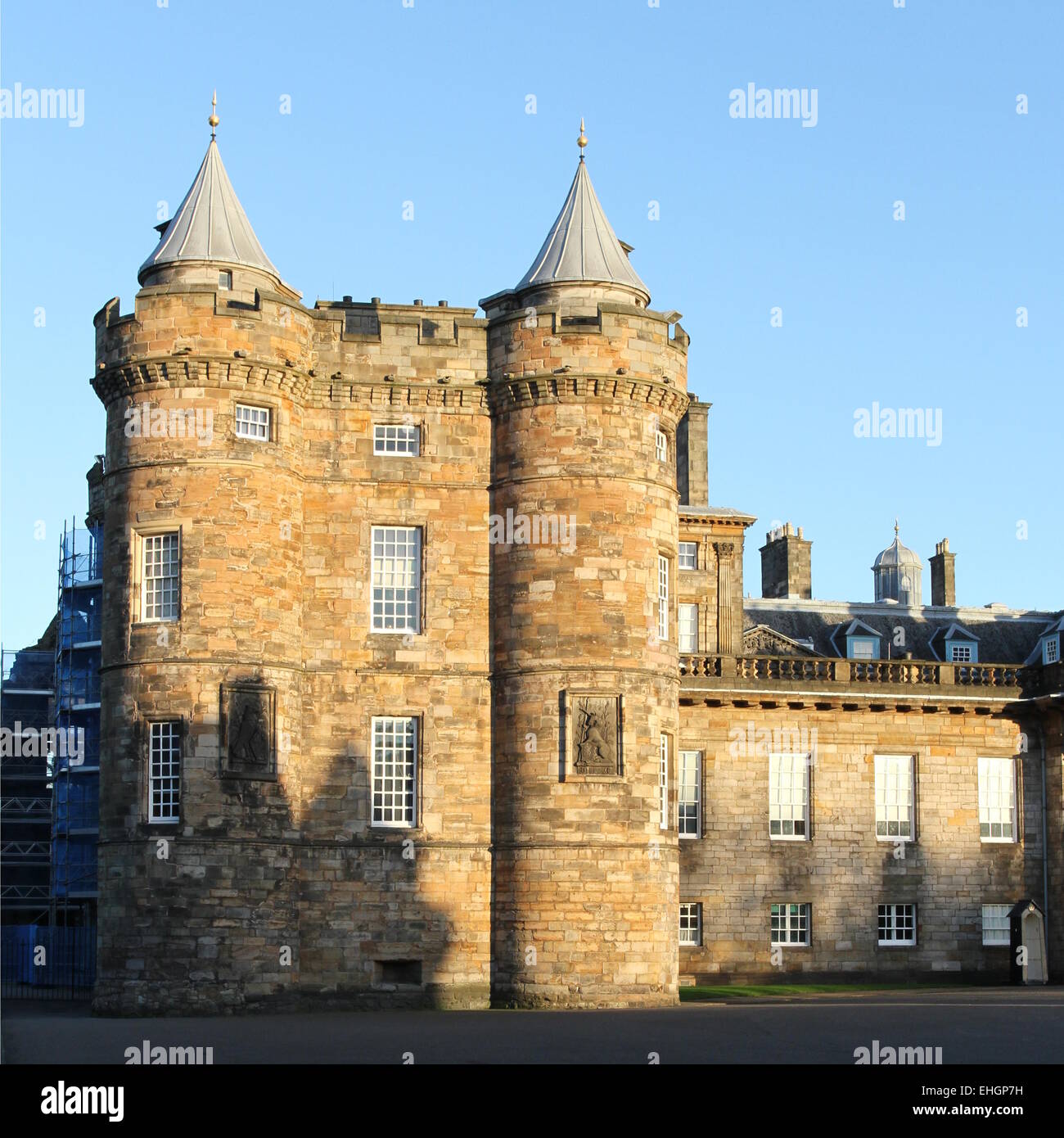 Holyrood Palace Edinburgh Scotland November 2014 Stock Photo - Alamy