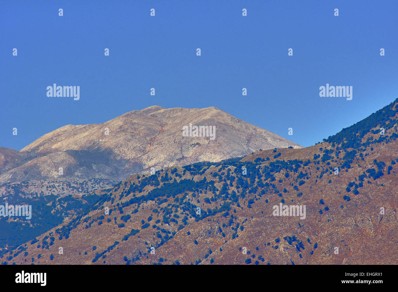 White mountains crete hi-res stock photography and images - Alamy
