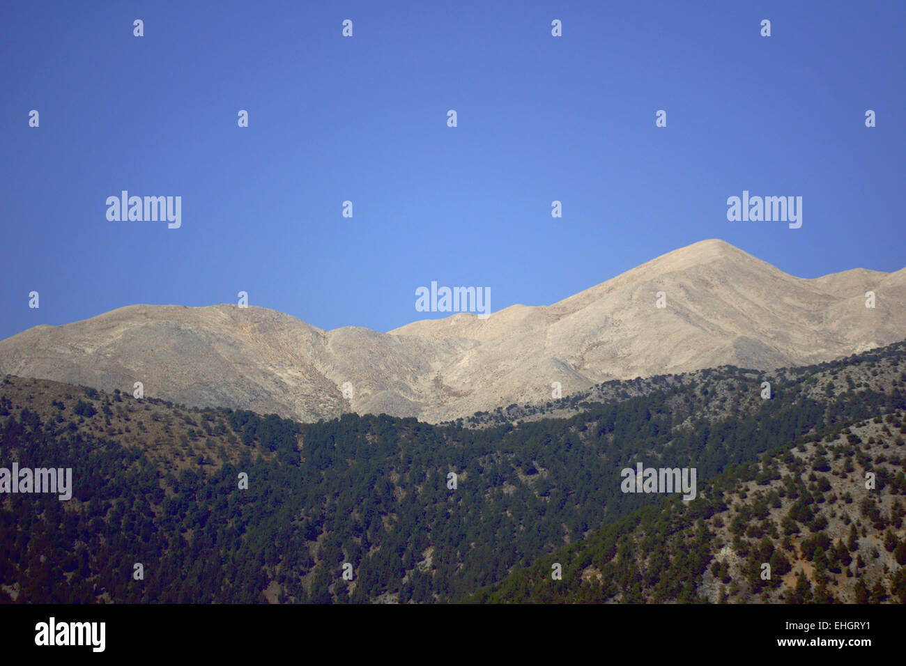 White mountain lefka ori hi-res stock photography and images - Alamy